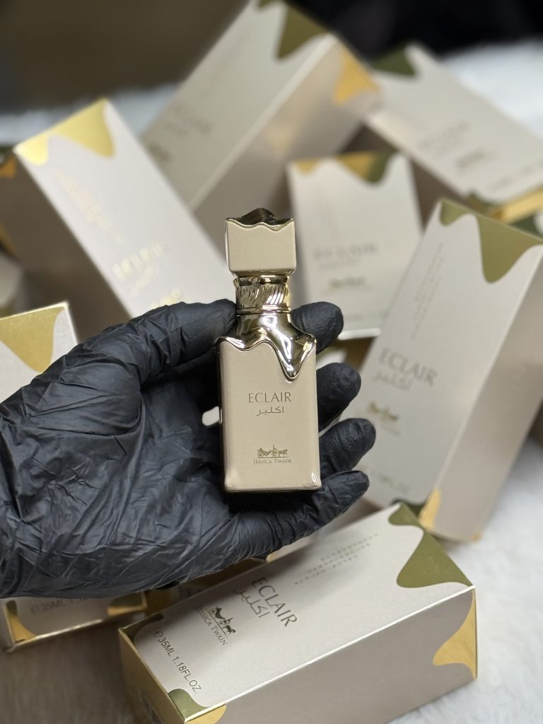 اکلایر زنونه – دنیز پرفیوم | عطر و ادکلن